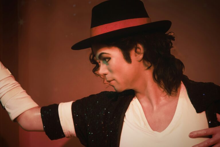 Top 10 Best Singers in the World Right Now - Newszz